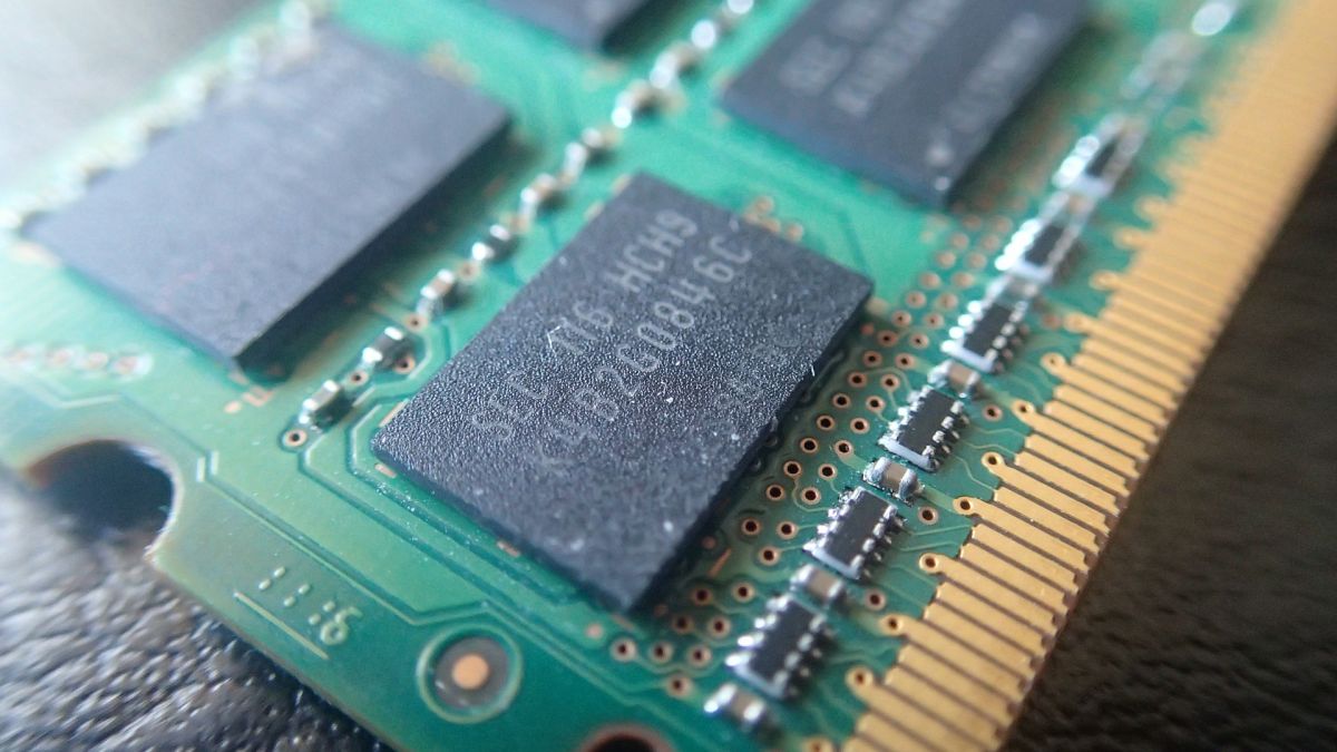 A New Kind Of Memory Could Make RAM And ROM Obsolete